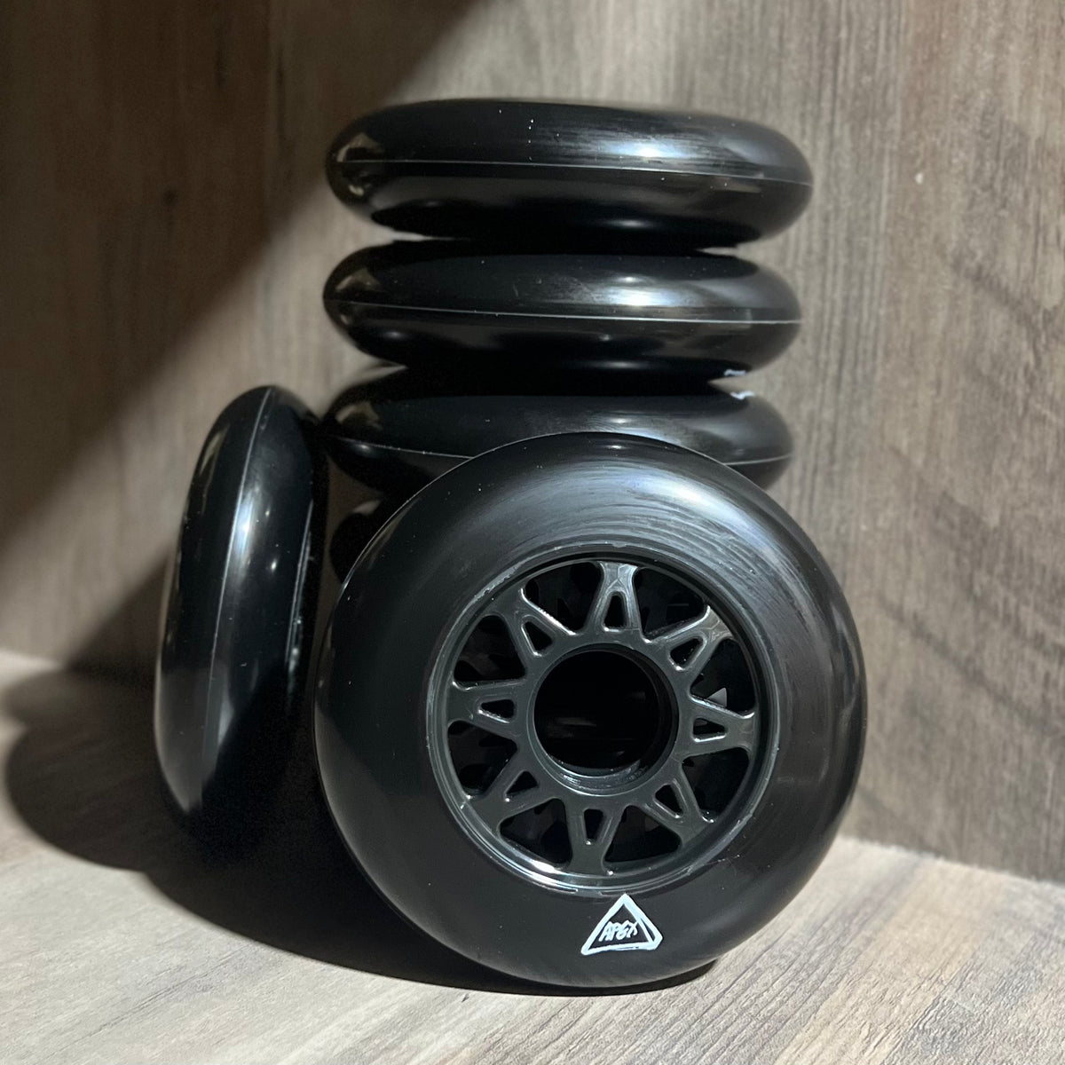 Apex Wheel 90mm 90a 8pk – Oak City Inline Skate Shop